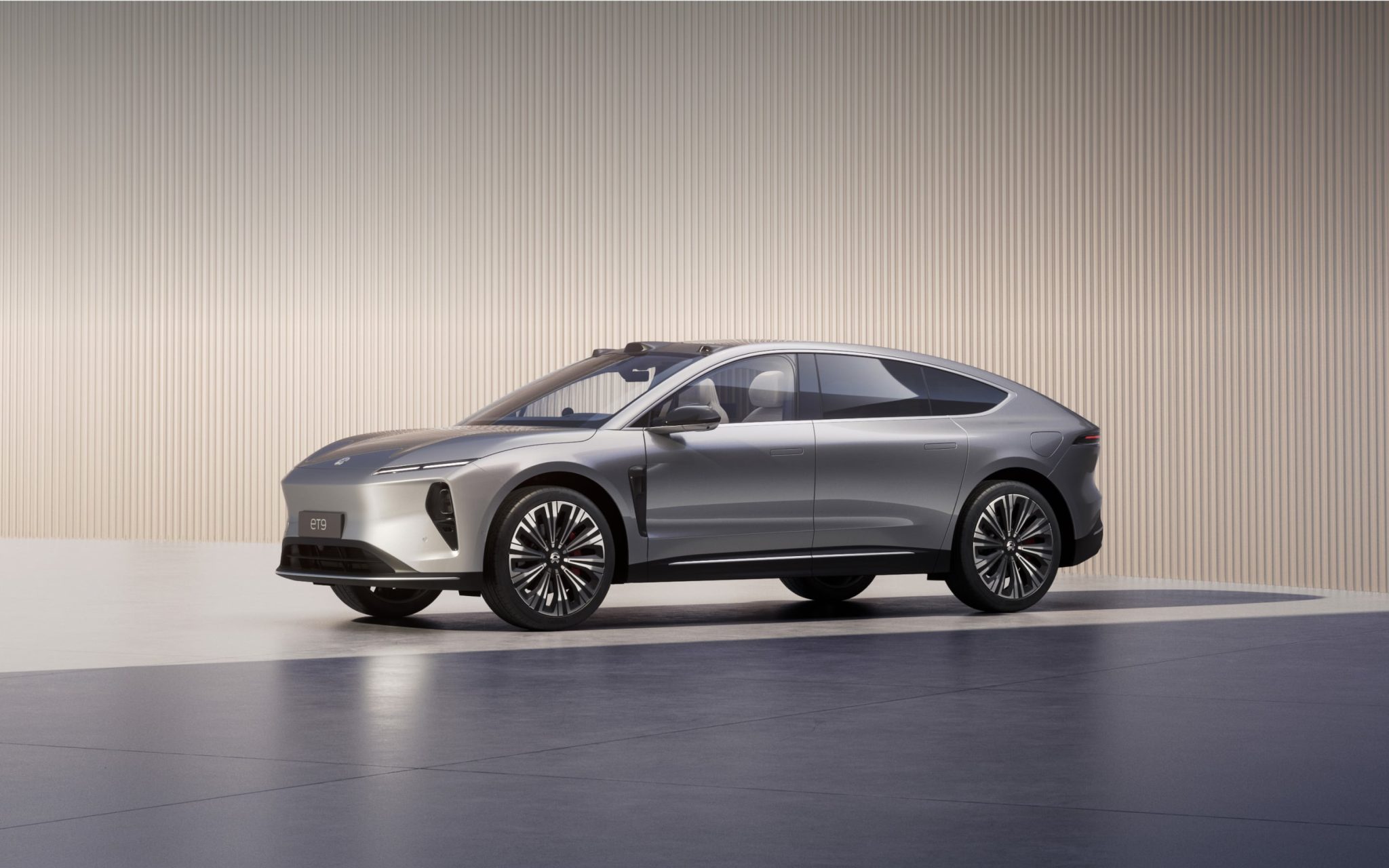 Seyond图达通猎鹰、灵雀 W，助力蔚来ET9亮相 - Seyond